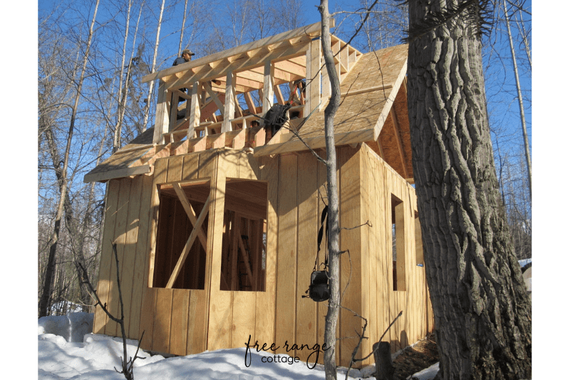 Craftsman Style Tiny House Tour and Interview - Free Range Cottage
